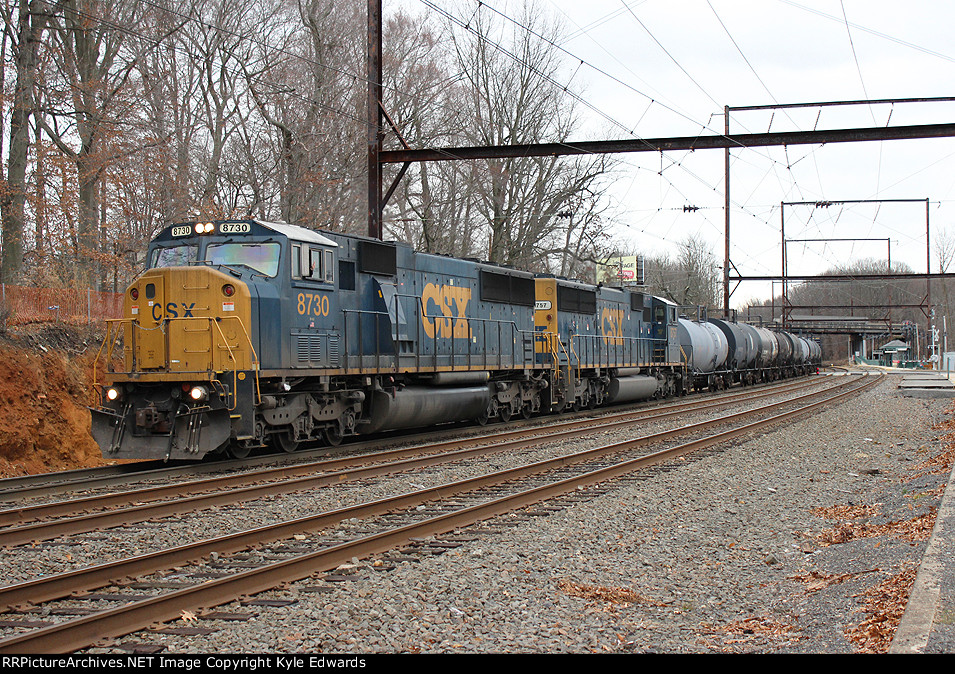 CSX SD60I #8730 on Q418-22